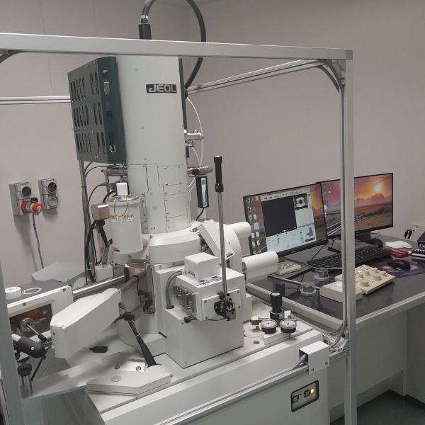 Jeol JSM-7100F - Griffith University